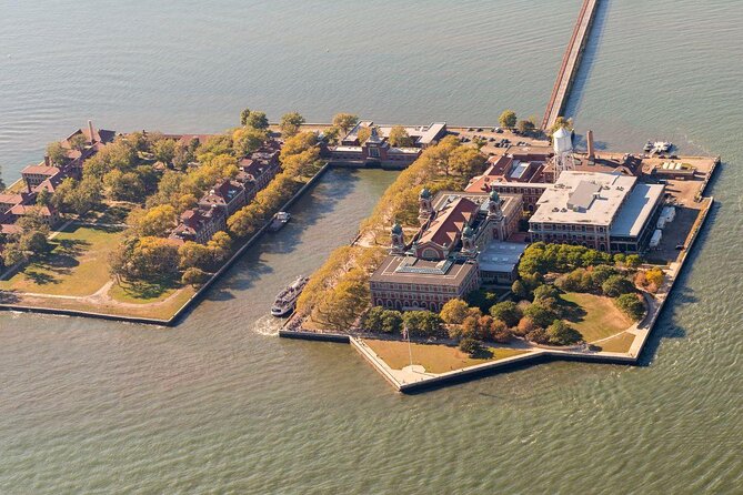 Statue of Liberty Ellis Island with Pre-Ferry Tour - Key Points
