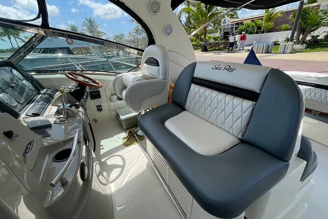 4H private 40' Yacht All-Inclusive in Tulum & Playa del Carmen - The Itinerary and Why It Matters