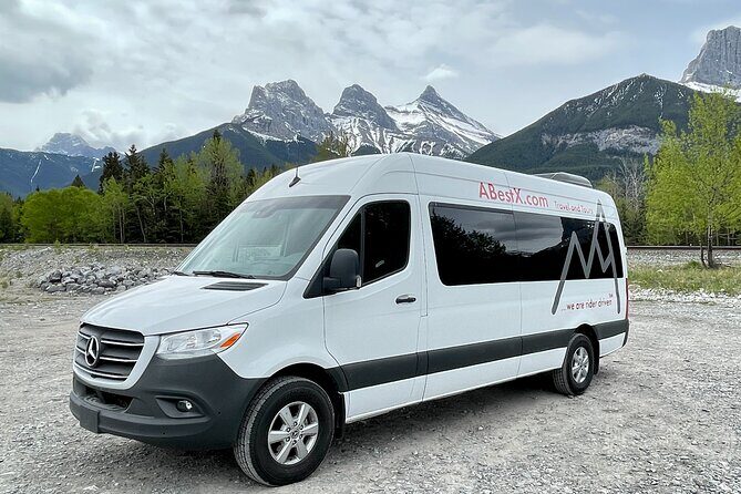 Banff |Canmore| Kananaskis to Calgary YYC AirportPrivate Shuttle - The Driver’s Role: More Than Just Transportation