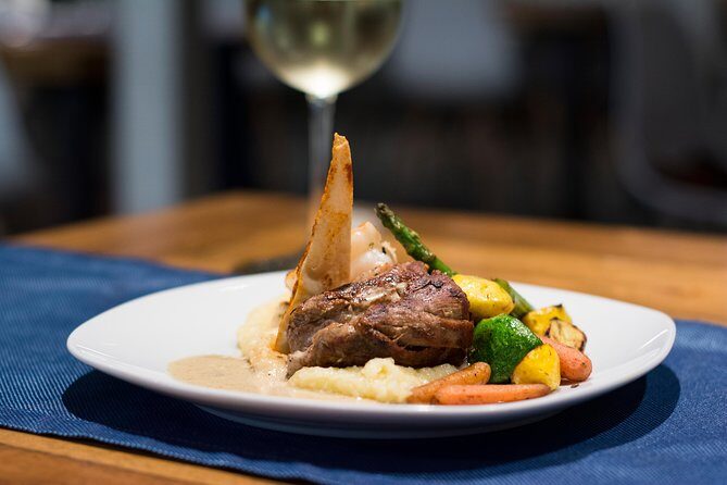 Cabo Sunset Dinner Cruise with Live Music & Open Bar on Cabo Wave - Who Should Book This Tour?