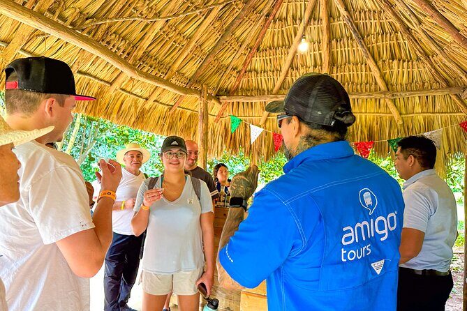 Chichen Itza Early Access Tour with Expert Guide & Buffet Lunch - Authentic Experiences from Reviews