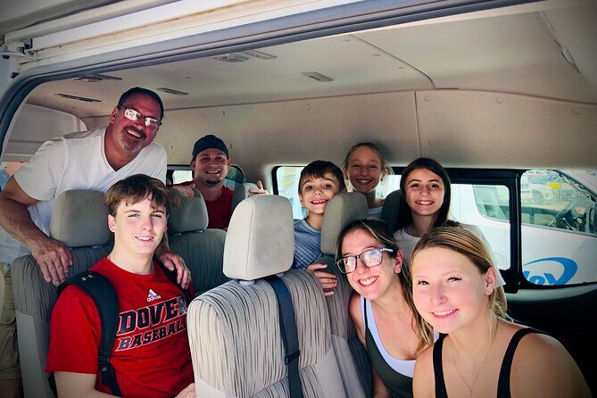 Cozumel: Shared Transfer from Airport to Hotel - How the Reviews Reflect the Experience