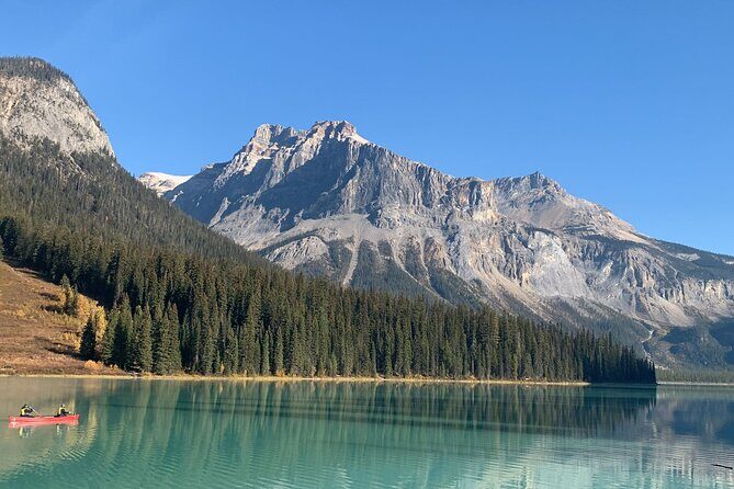 Day Trip to Lake Louise, Moraine Lake, Emerald Lake from Banff - Transportation & Group Size: Making the Journey Comfortable