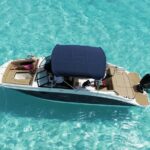 Deluxe Private Boats - 27 ft Sea Ray - What to Expect on Board