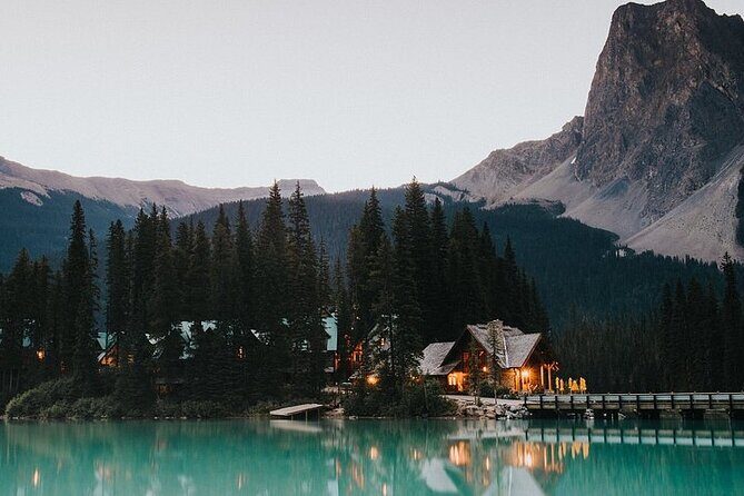 Explore 3 National Parks - Exclusive Small Group Tour - Transportation and Group Size