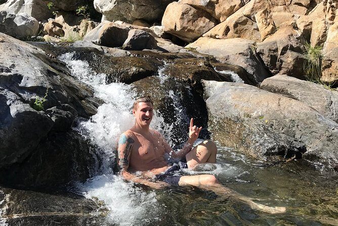 Hike the native Pericu road in Sierra de la Laguna. - The Guides and Group Experience