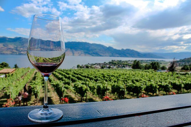 Kelowna or West Kelowna Afternoon Sightseeing Wine Tour - The Kelowna Route Highlights