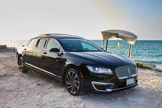 Lincoln Strecth Limousine with Wi Fi on board - Authentic Traveler Perspectives