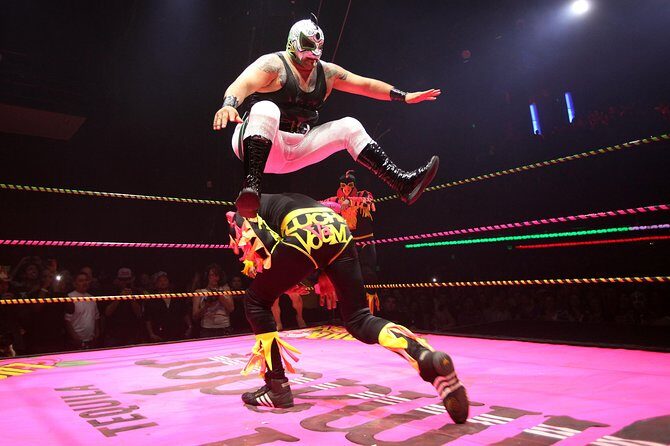 Lucha Libre Tickets & Tacos & Beer & Mezcal - BEST NIGHT EVER! - A Detailed Look at the Tour Experience