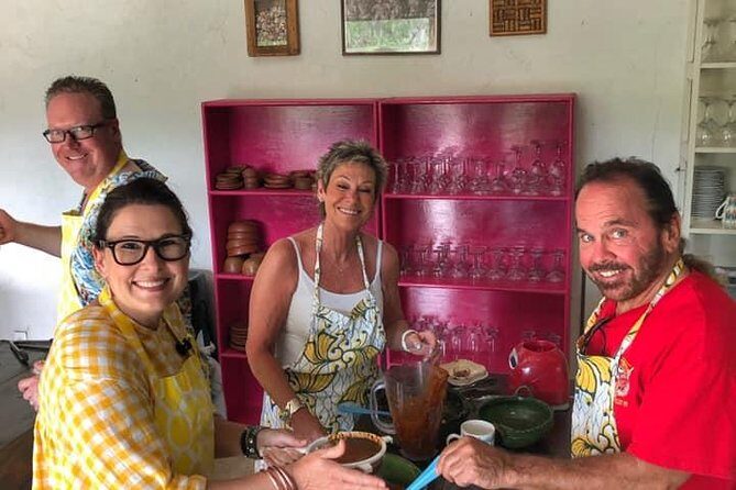 Mama's Kitchen - Authentic Experiences and Highlights