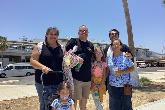 Premier Airport Shuttle Service for Seamless Transport in Cabo - Vehicle Comfort and Amenities