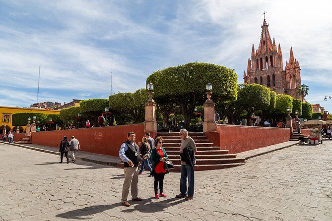 Private San Miguel de Allende Walking Tour - Duration & Pace