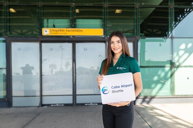 Private SUV Round-Trip from Airport to Hotels in the Corridor - The Day of Pickup: What You Can Expect