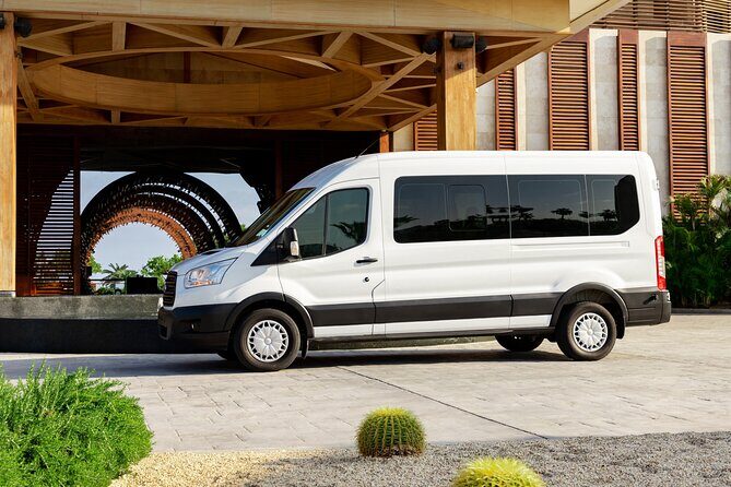 Private VAN Round-Trip from Airport to Hotel in San José del Cabo - Who Is This Transfer Best Suited For?