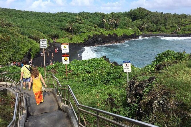 Small-Group Road to Hana Adventure Tour with Pickup & Lunch - Practical Details: What Travelers Need to Know