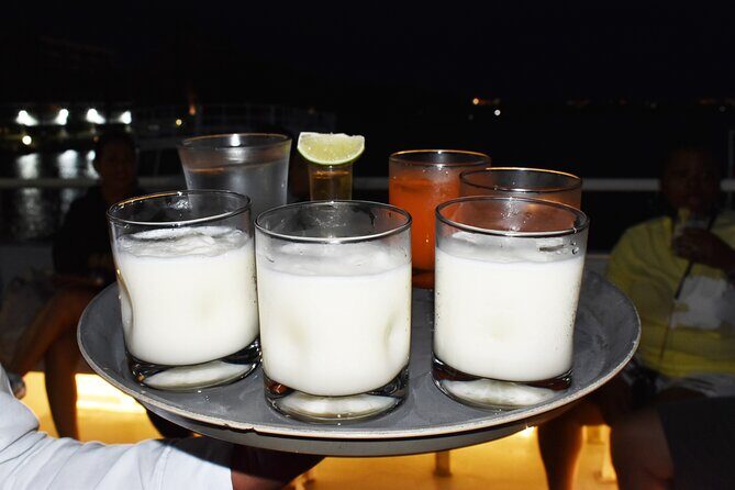 Your Romantic Dinner in Cancun, includes national open bar and live music - Reviews in Focus: Authentic Insights