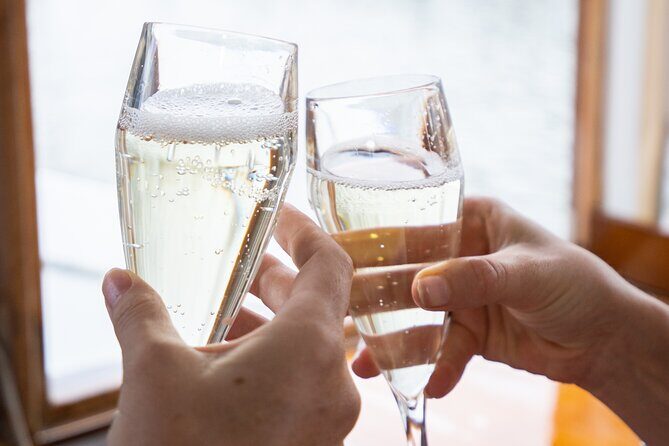 1 Hour Tour Mooloolaba Sunset Cruise - A Deeper Look at the 1 Hour Mooloolaba Sunset Cruise