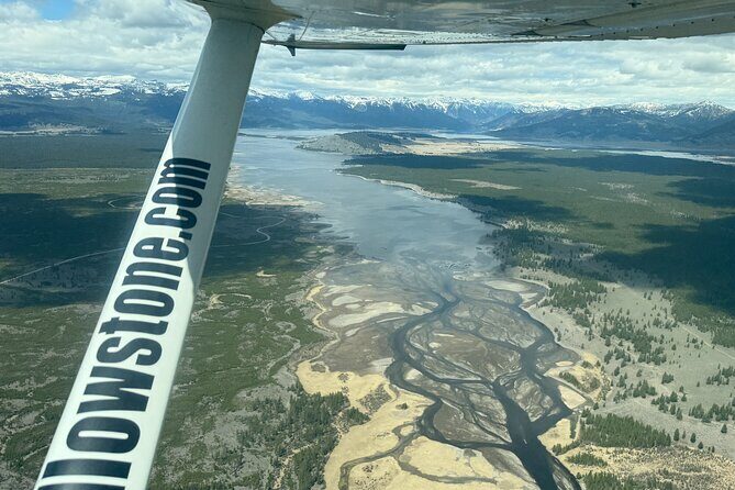 15 Minute Yellowstone Small Plane Tour - Who Should Consider This Tour?