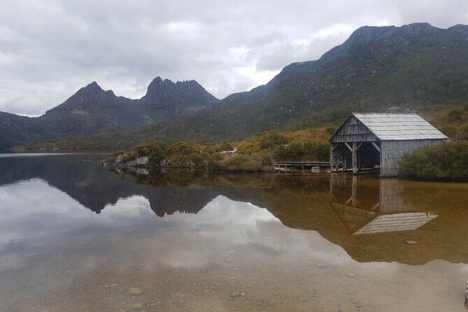 2 Day Cradle Mountain Tour / Hobart return / Inc. Accommodation - Detailed Breakdown of the Itinerary