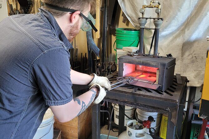 2 Hour Blacksmithing Experience in Niagara (Craft Class/Activity) - The Value of a 2-Hour Blacksmithing Workshop