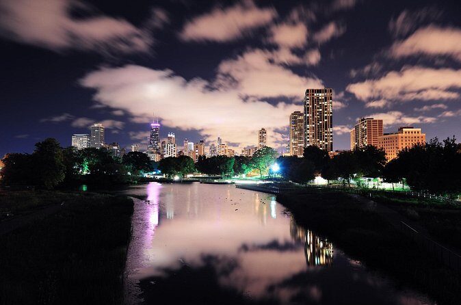 2 hours Private Evening Walking Tour with the Ghosts of Chicago - Authentic Insights & Travelers’ Perspectives