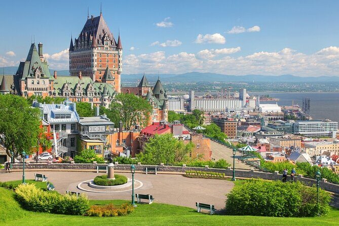 3-day Eastern Canada Tour from Toronto - Transportation and Group Size