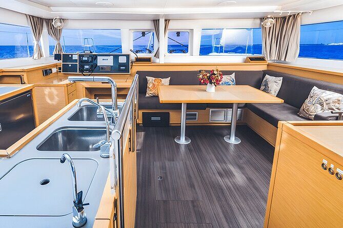 3 Hours Exclusive 45' Lagoon Catamaran Experience - Who is This Tour Best For?