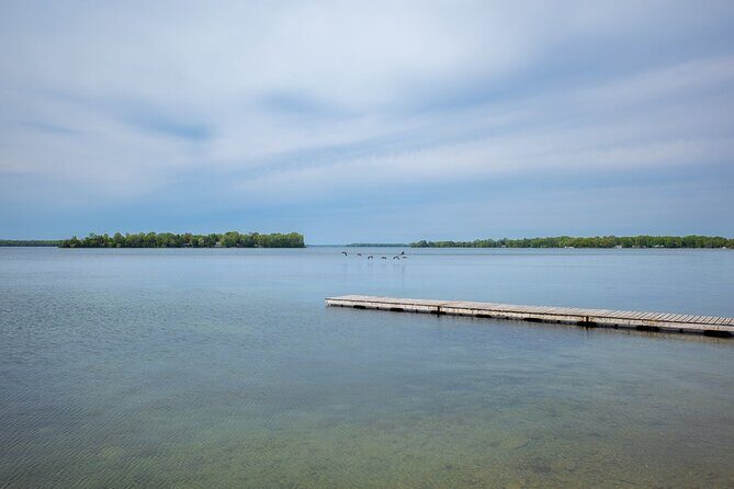 4 Day Small Group Tour Toronto Niagara Falls and Ontario Lakes - Practical Details: Transportation, Group Size, and More