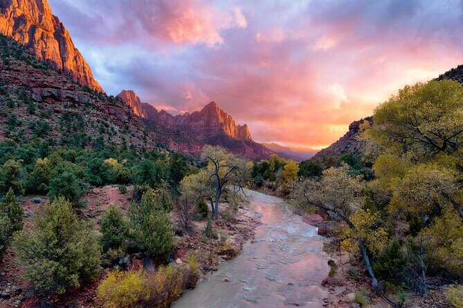 4-Day Tour in Zion, Bryce & Antelope Canyon, Las Vegas
