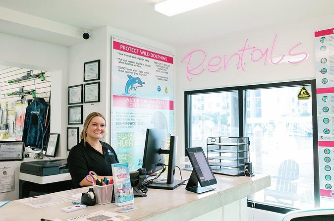 4 Hours Pontoon Rental in Key West - Why Choose a Pontoon Rental in Key West?