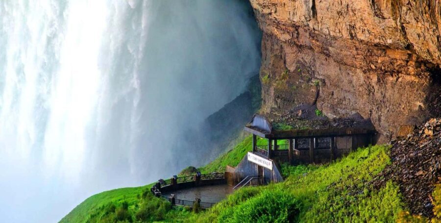 4 hr Summer Fun Tour - Niagara Falls Canada - The Sum Up