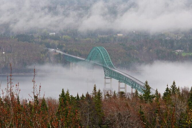 6 Hours Cabot Trail, Keltic Lodge and Ingonish Sights Tour - Transportation and Group Size