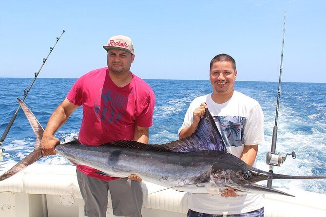 8 Hours Private Sport Fishing Charter Trip in Cabo San Lucas - The Sum Up