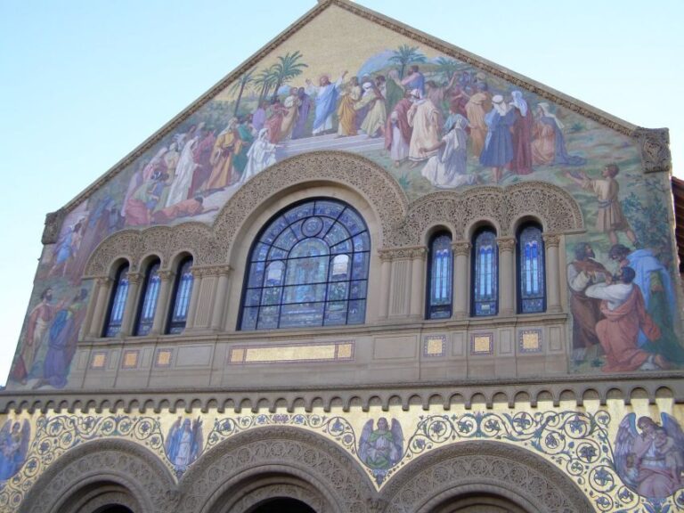 A Custom Group Tour of Silicon Valley with driving service - A Detailed Look at the Silicon Valley Experience