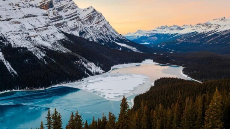Abraham ice bubble lake/Sunwapta Falls Peyto Lake Bow Lake - What Makes This Tour Truly Valuable?