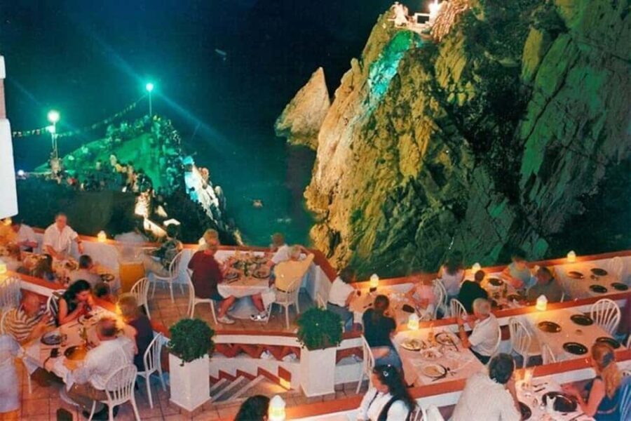 -Acapulco: Cliff Divers Experience w/ Al Pastor Tacos Dinner - Why This Tour Works Well