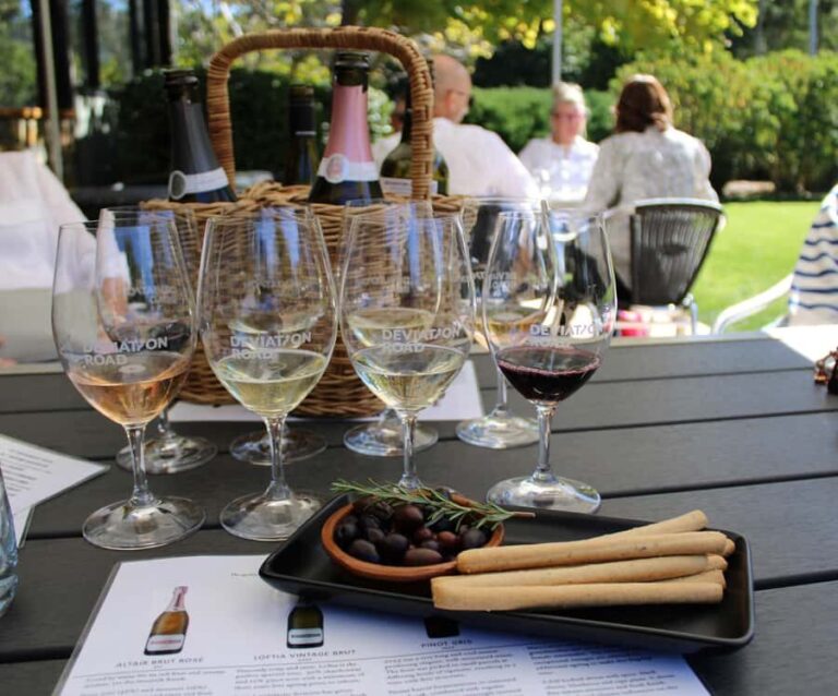 Adelaide Hills: Wine Tasting Tour with Lunch Option - Why the Adelaide Hills Wine Tour Stands Out