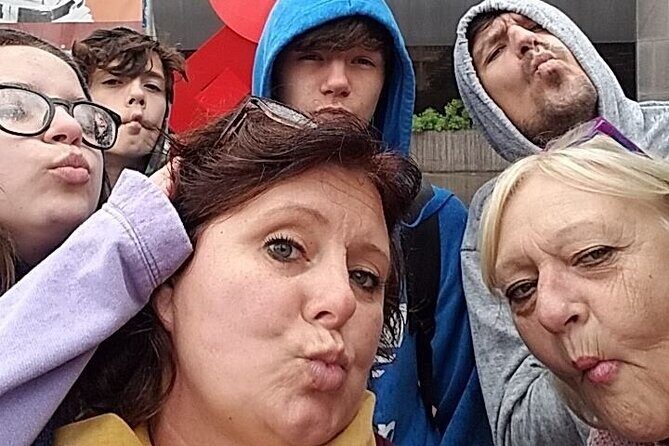 Adventurous Scavenger Hunt in Toronto by Crazy Dash - What the Tour Entails