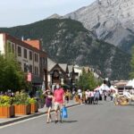 Affordable Banff, Lake Louise & Moraine Lake DayTrip Shuttle - What Makes This Tour Stand Out