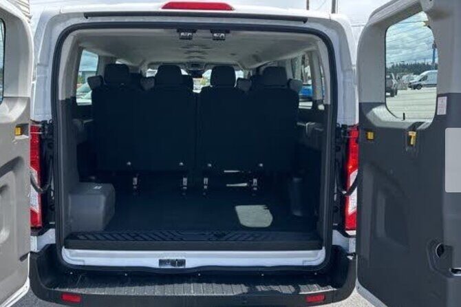 Affordable & Comfortable Shuttle Service - What to Expect During Your Ride