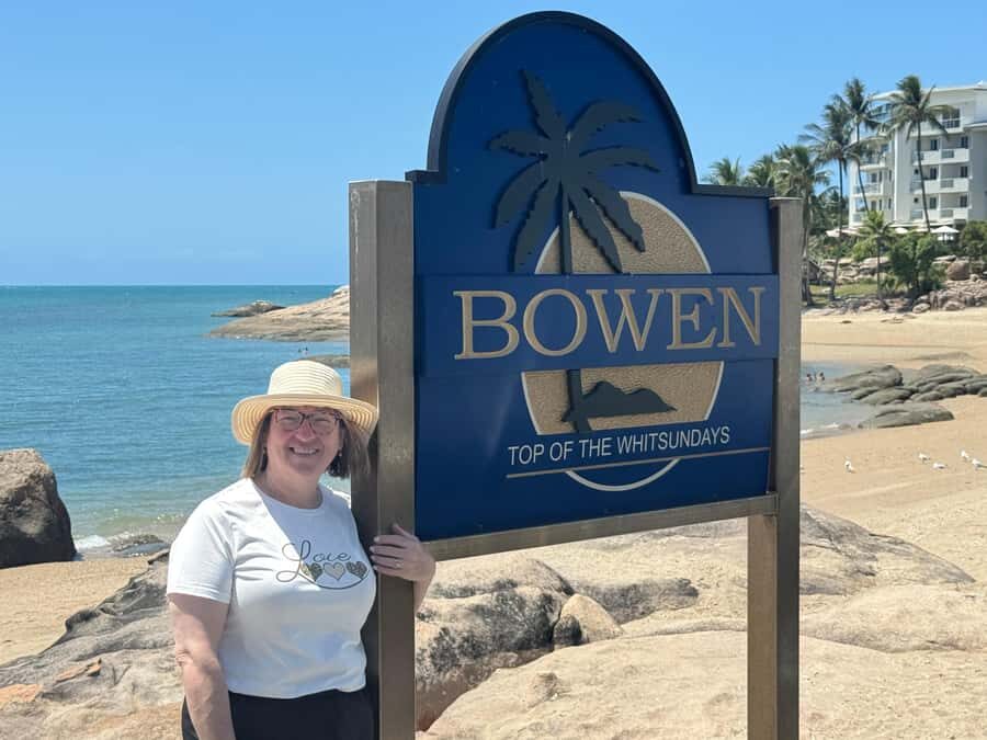 Airlie Beach: Beautiful Bowen Beaches and Seafood Day Trip. - The Joy of Authentic Seafood