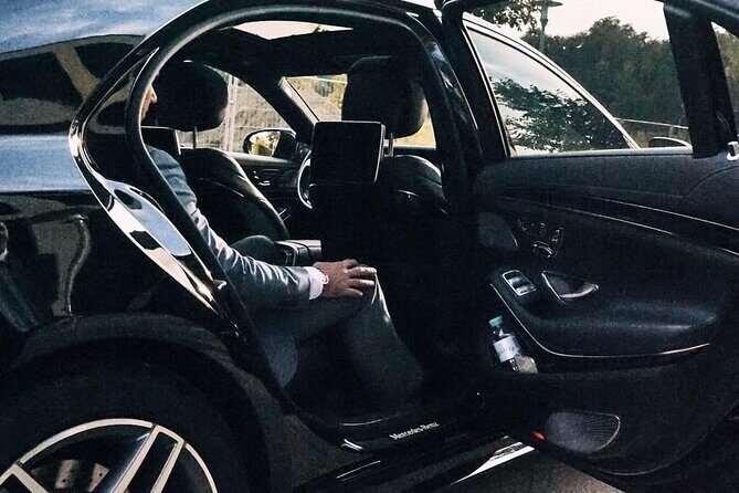 Airport Transfer: Mexico Airport MEX to Mexico by Business Car - The Booking Experience and Overall Value