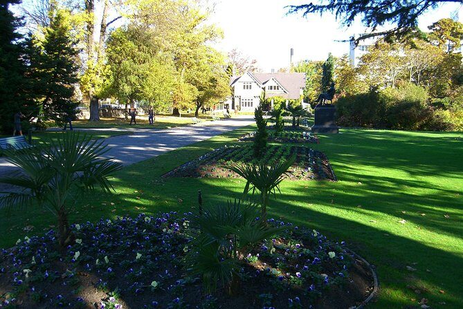 Akaroa Shore Excursion: Banks Peninsula, Christchurch City Tour and the International Antarctic Centre - Christchurch City Highlights