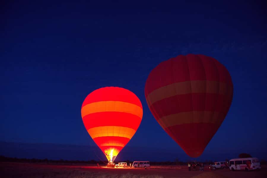 Alice Springs: Early Morning Hot Air Balloon Flight - Practicalities and Tips