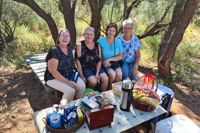 Alice Town And Country Half Day Sunset Tour - Small Group - Transportation & Group Size