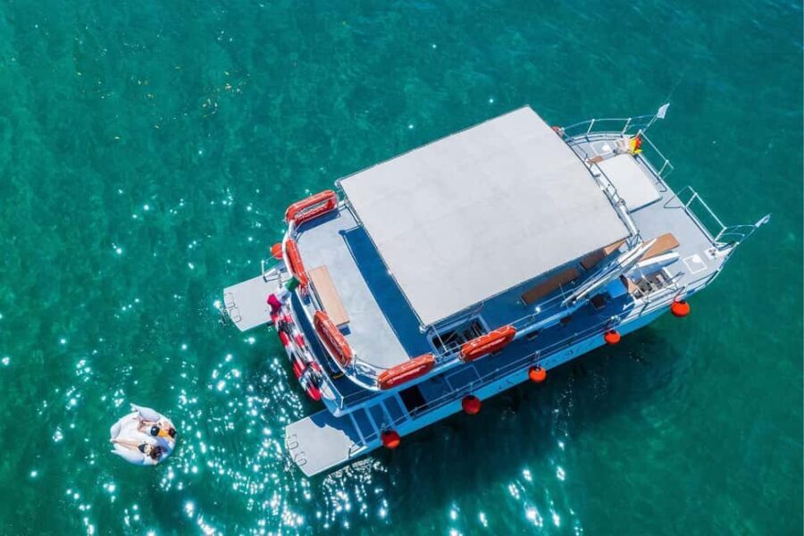 All Inclusive Private Yacht Charter Chica Fun 5 Waterslides - A Detailed Look at the Itinerary and Experience