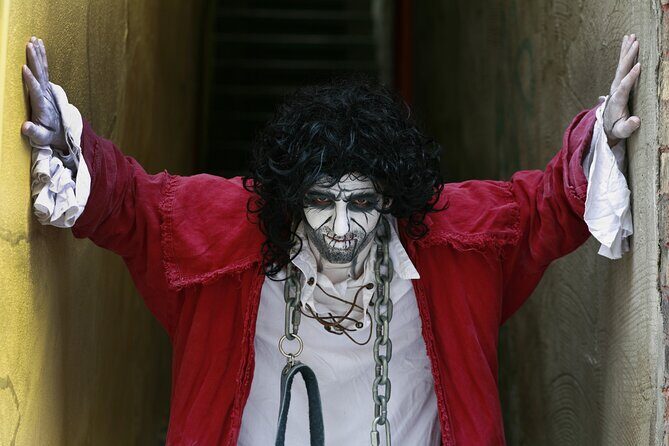 Animated Crime Walking Tour in Old Quebec - What We Loved About the Tour