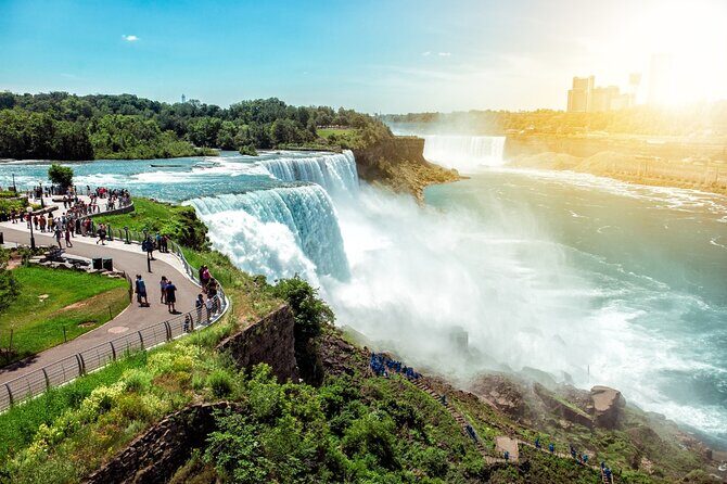 Arrival Private Transfer: Toronto Airport YYZ to Niagara Falls in Luxury SUV - The Sum Up