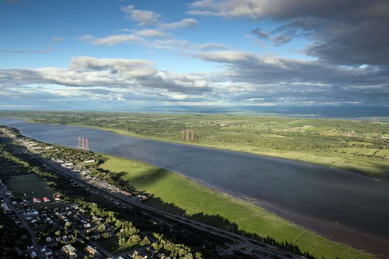Attitude-Helicopter: Helicopter tour of Quebec City