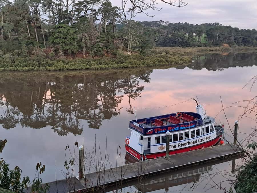 Auckland: Scenic Boat Cruise to the Riverhead Tavern - FAQs